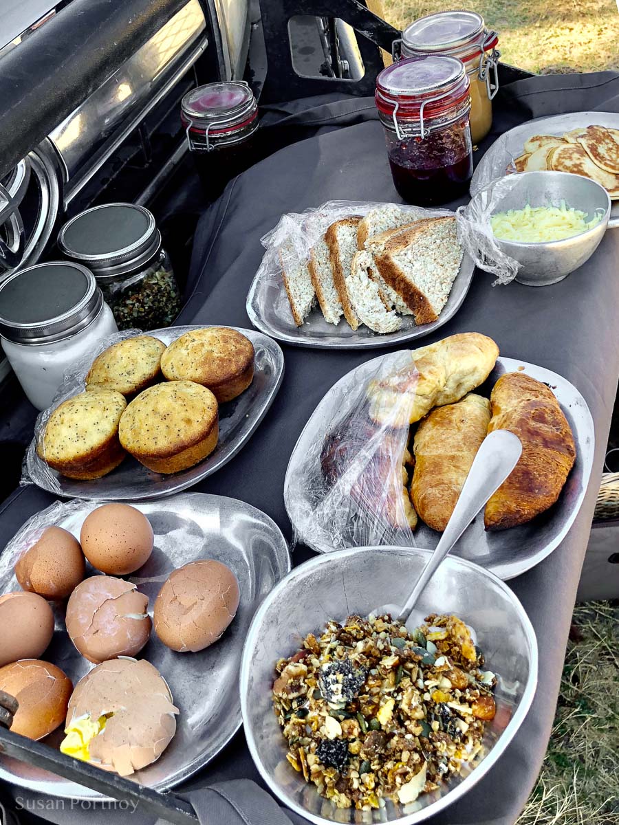 Visit Duba Explorers Camp: One of the best in the Okavango Delta